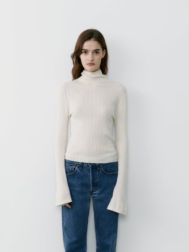 NEW ARRIVALS – THE CURATED